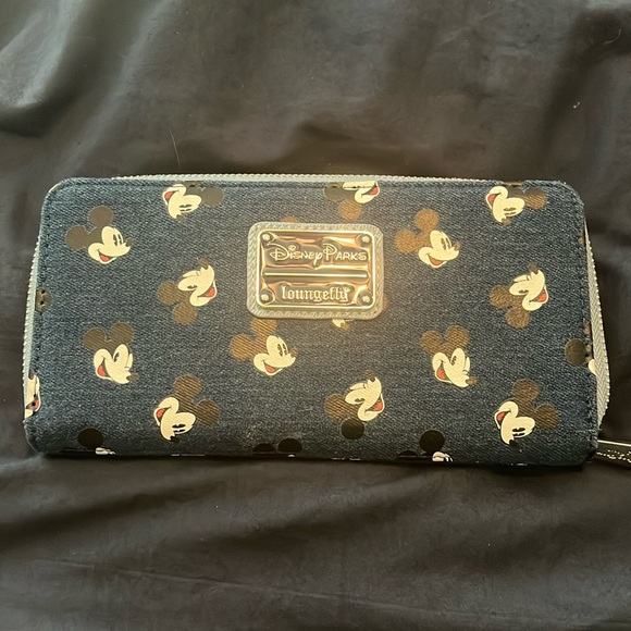 Loungefly | Bags | Disney Loungefly Mickey Mouse Wallet | Poshmark